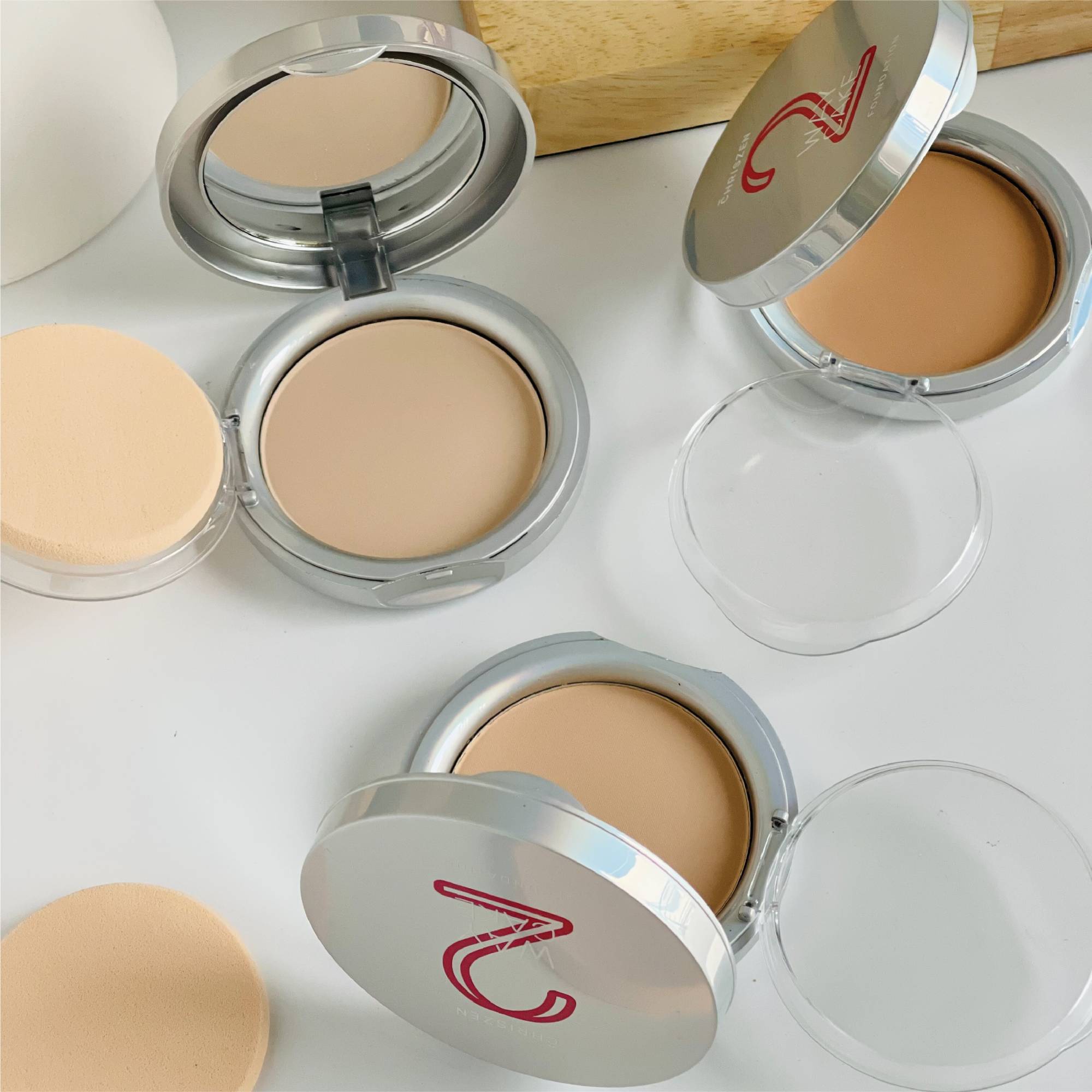 Chriszen 2 Way Cake Foundation