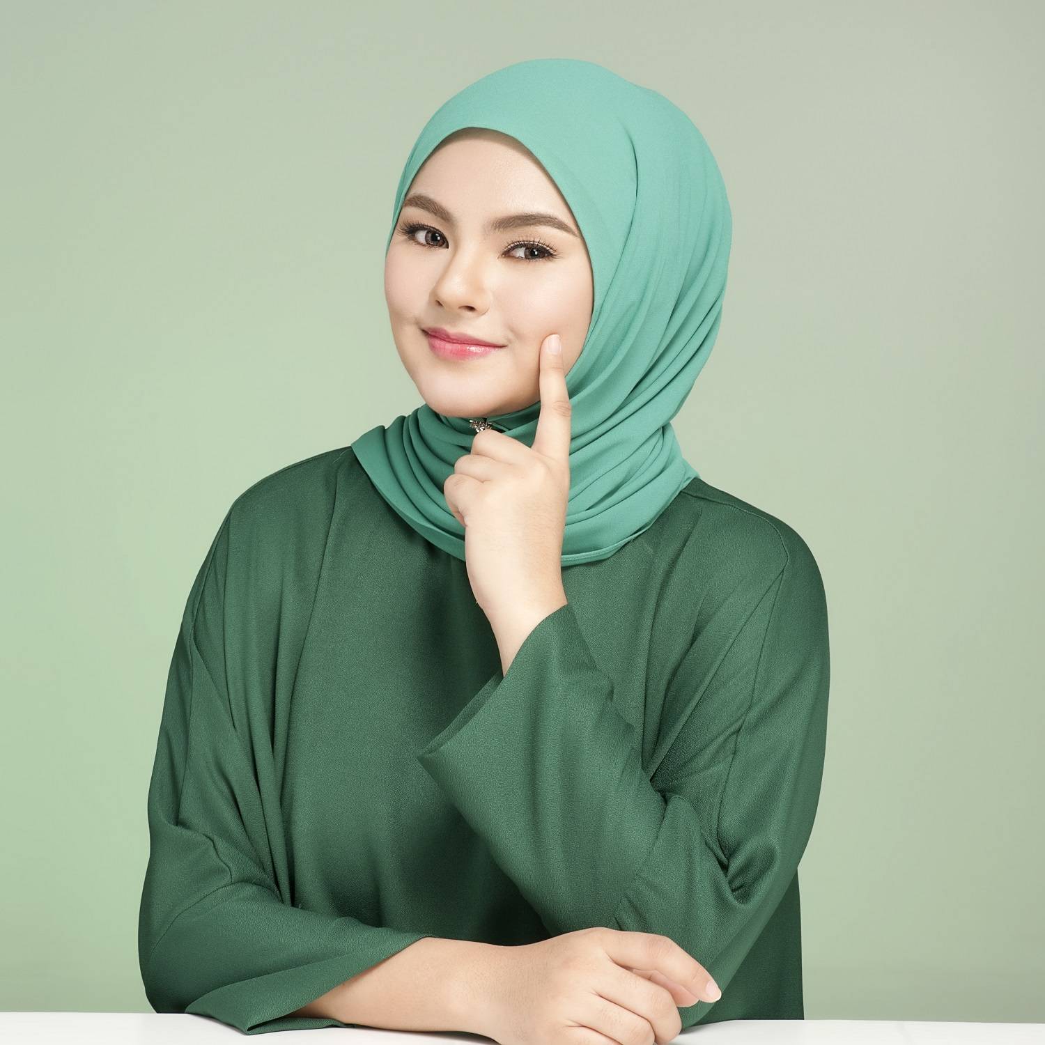 Chriszen 98% Aloe Vera & Rice Milk Collagen Plus - Soothing Skin Gel (250g)